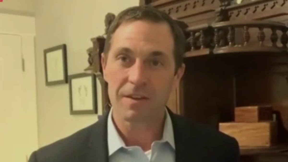 Jason Crow habla tras su victoria en la cámara de representantes por ...