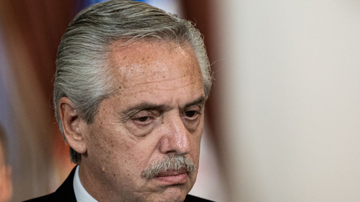 Argentina: el presidente Alberto Fernández no irá por la reelección ...