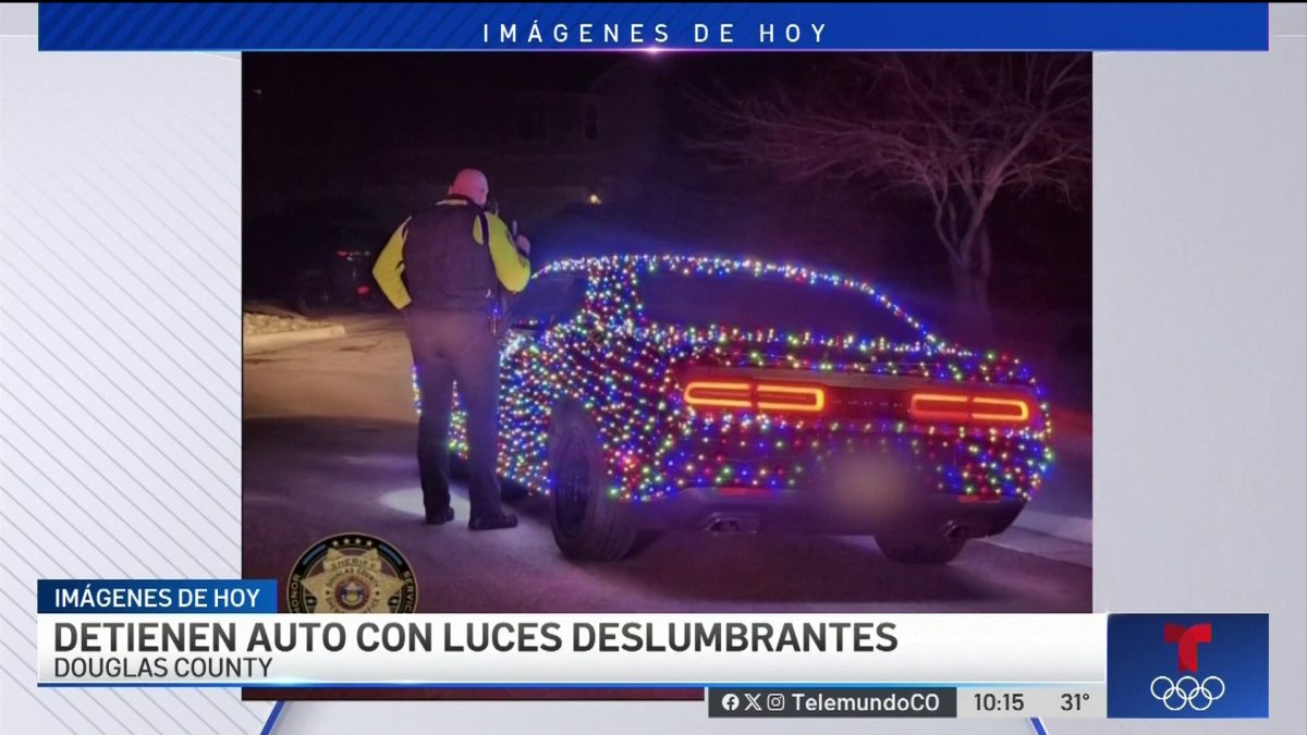 Conductor sorprende a la policía con vehículo cubierto de luces ...