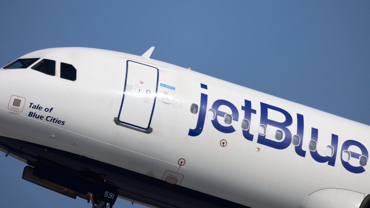 JetBlue ahora permite llevar gratis equipaje de mano – Telemundo Denver