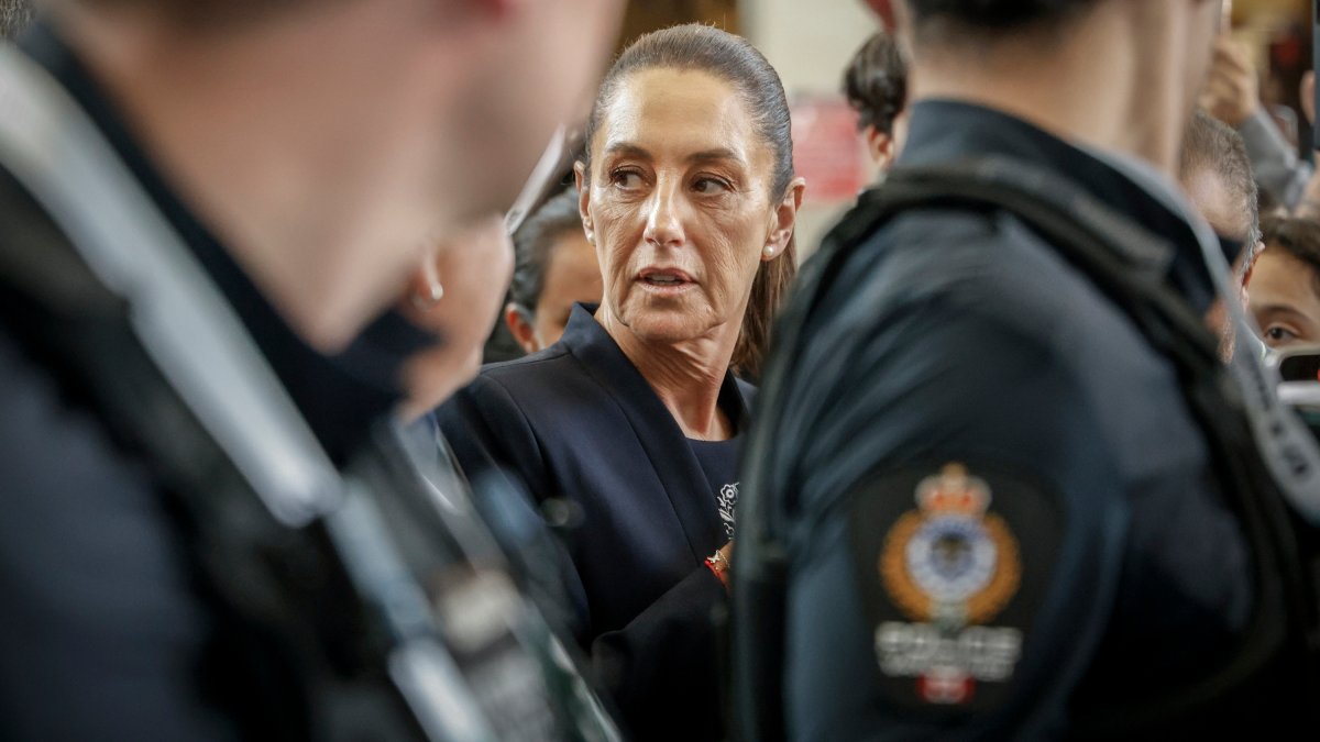 Claudia Sheinbaum demanda a abogado de hijos de “El Chapo” – Telemundo ...